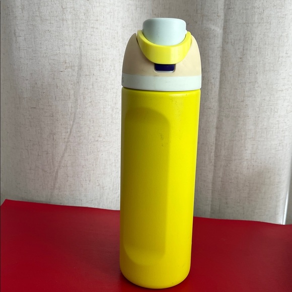 Other | Owala Yellow Water Bottle | Poshmark